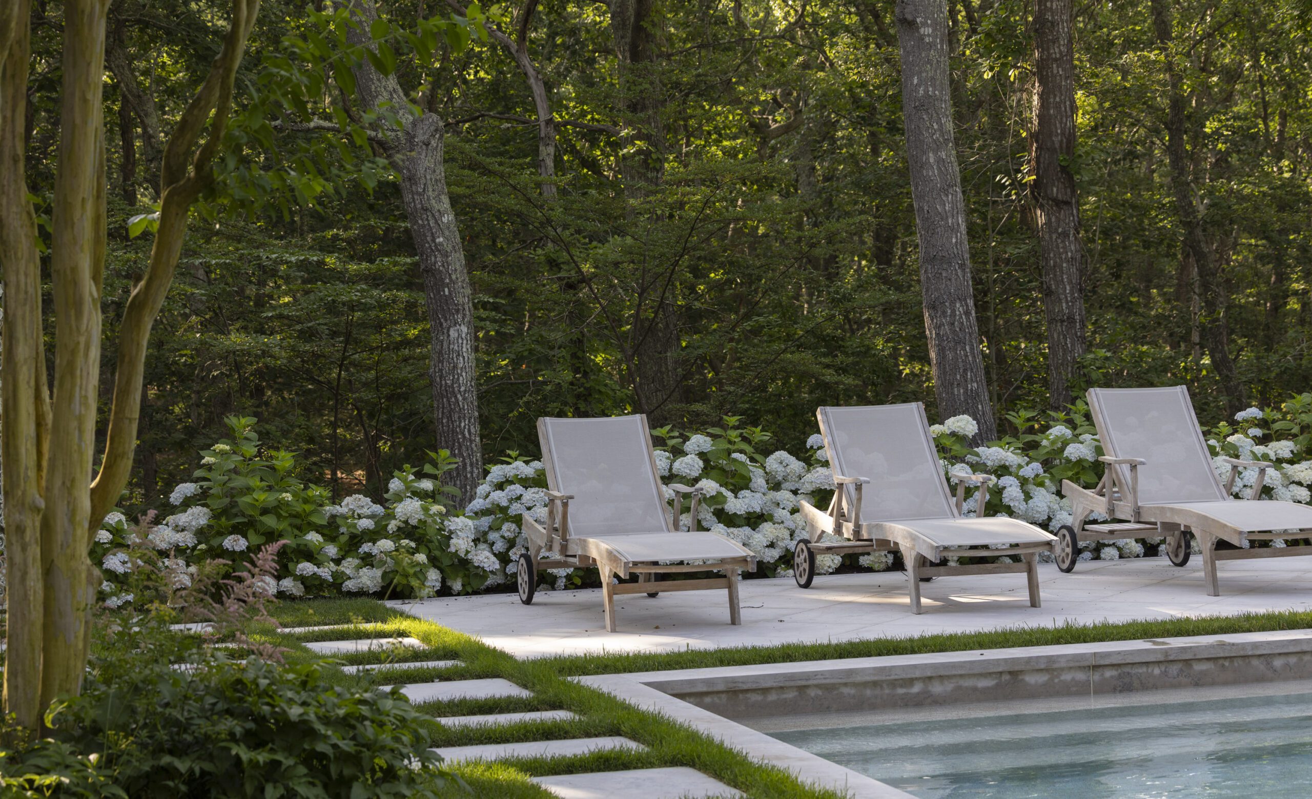 Grape Arbor Lane - East Hampton - Laurel Group Fine Landscapes and ...