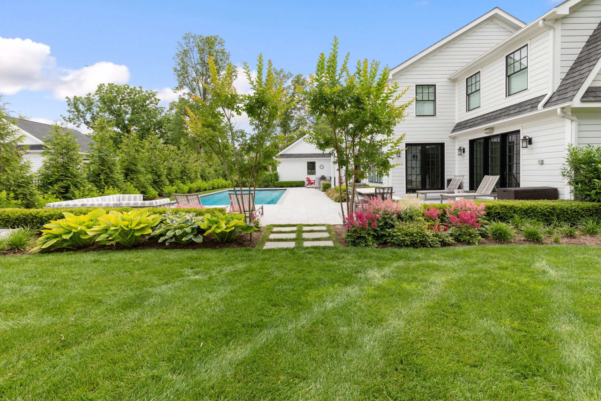 Home - Laurel Group Fine Landscapes and Luxury Outdoor Living