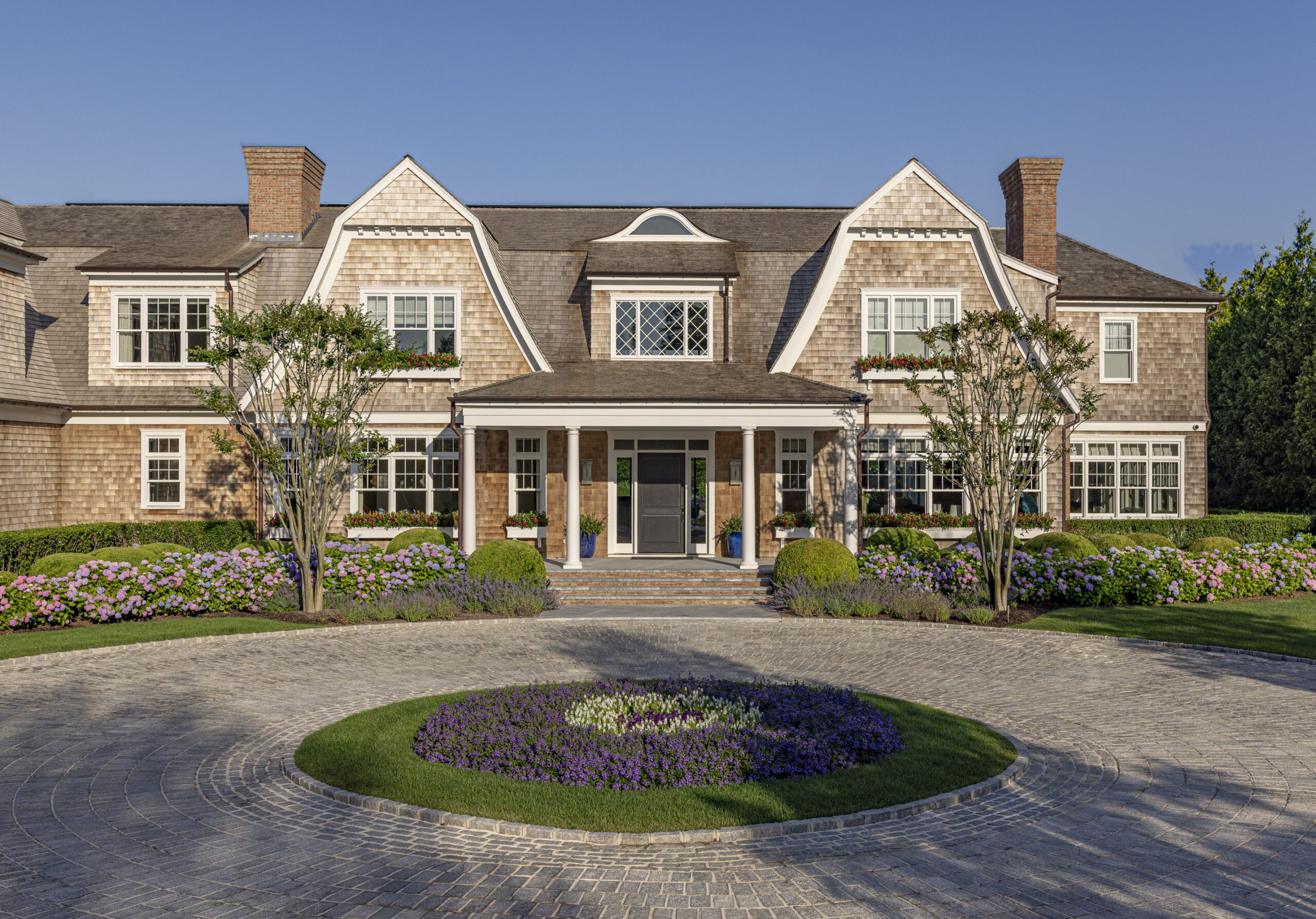Southampton Estate - Laurel Group Fine Landscapes and Luxury Outdoor Living